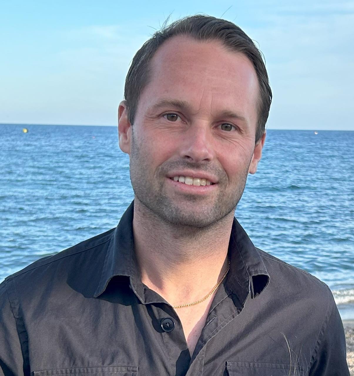 Roel de Graaff - Van Der Helm & Schols UitvaartZorgDiensten B.V.